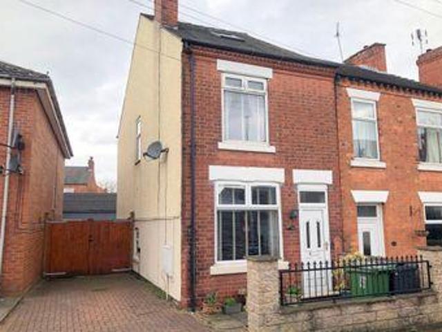 3 Bedrooms Semi detached house for sale in Wall Street, Ripley DE5