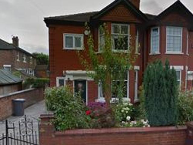 3 Bedrooms Semi detached house for sale in Waller Avenue, Fallowfield, Manchester M14