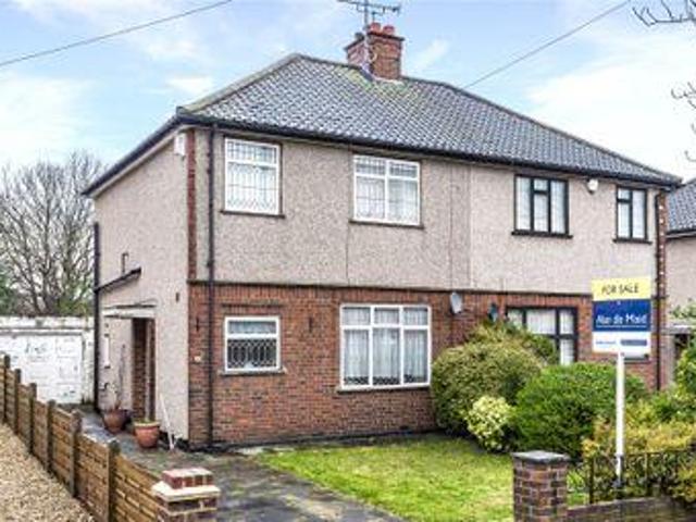 3 Bedrooms Semi detached house for sale in Walsingham Road, Orpington BR5