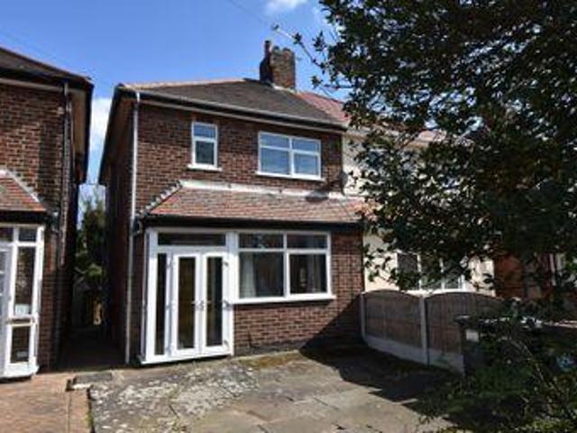 3 Bedrooms Semi detached house for sale in Warwick Avenue, Beeston NG9