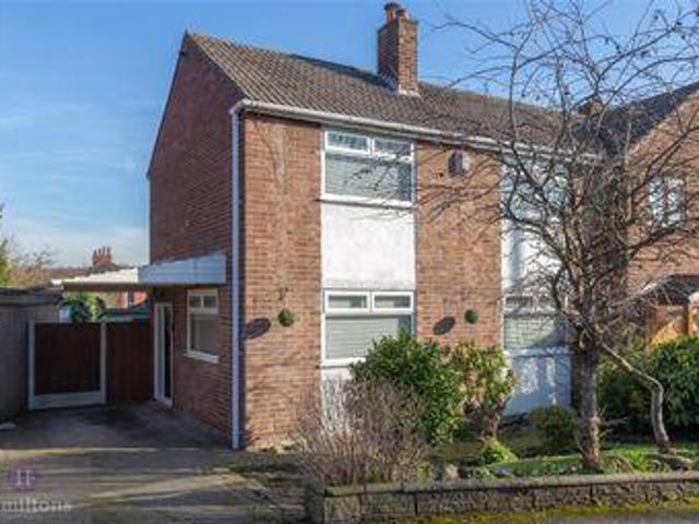 3 Bedrooms Semi detached house for sale in Wash Lane, Leigh WN7