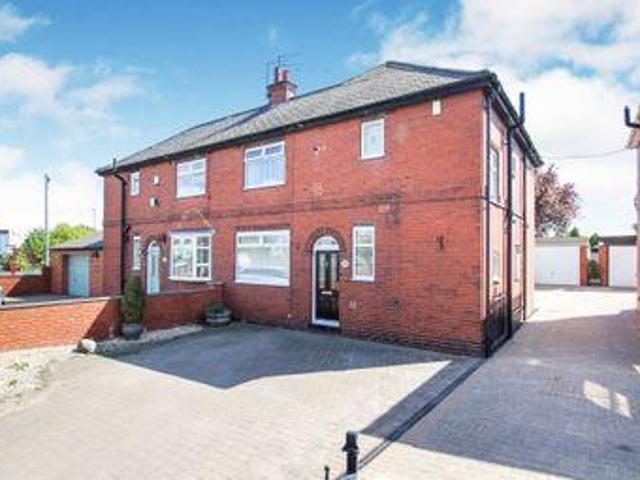 3 Bedrooms Semi detached house for sale in Weeland Road, Knottingley WF11