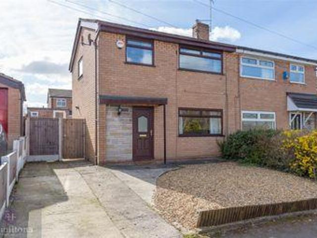 3 Bedrooms Semi detached house for sale in Welton Close, Leigh WN7