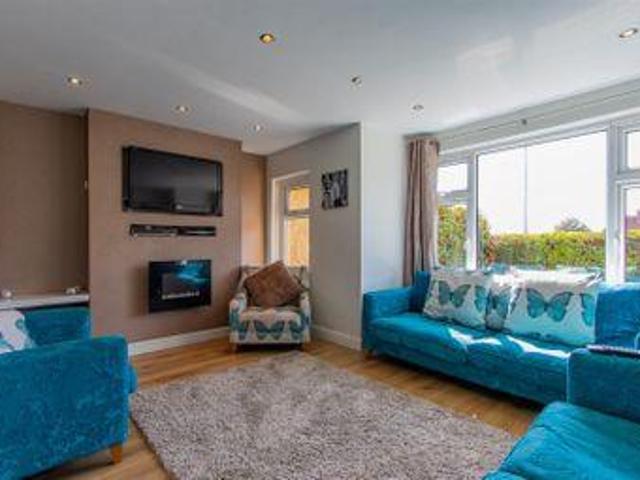 3 Bedrooms Semi detached house for sale in Wentloog Road, Rumney, Cardiff CF3