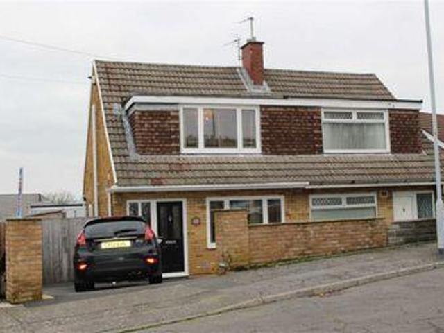 3 Bedrooms Semi detached house for sale in West Winds Close, Waunarlwydd, Swansea SA5