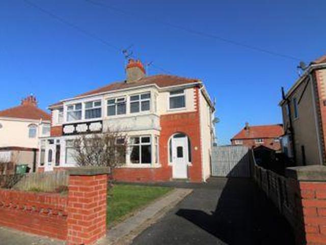 3 Bedrooms Semi detached house for sale in Westmorland Avenue, Cleveleys FY5