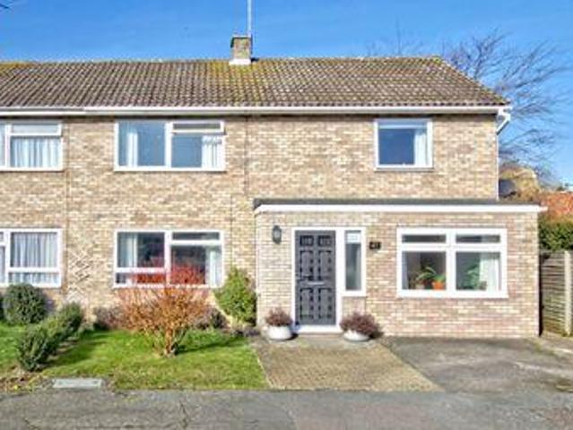 3 Bedrooms Semi detached house for sale in Westlands, Comberton, Cambridge CB23