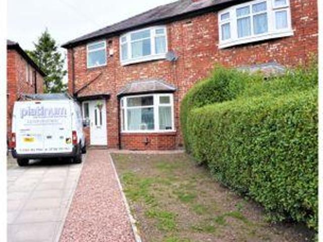 3 Bedrooms Semi detached house for sale in Whitethorn Avenue, Manchester M19