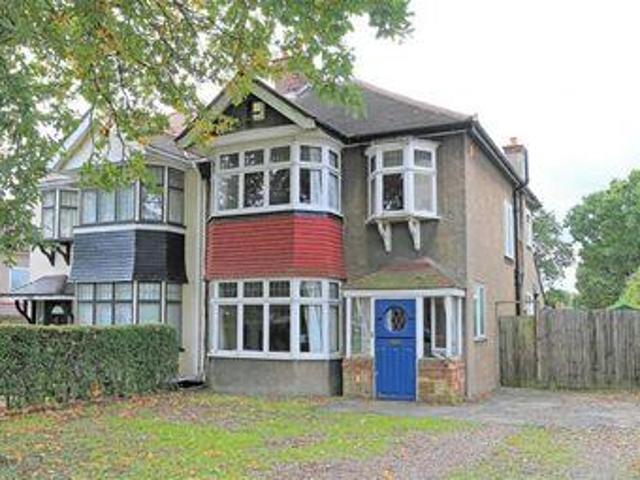 3 Bedrooms Semi detached house for sale in White Horse Hill, Chislehurst, Kent BR7