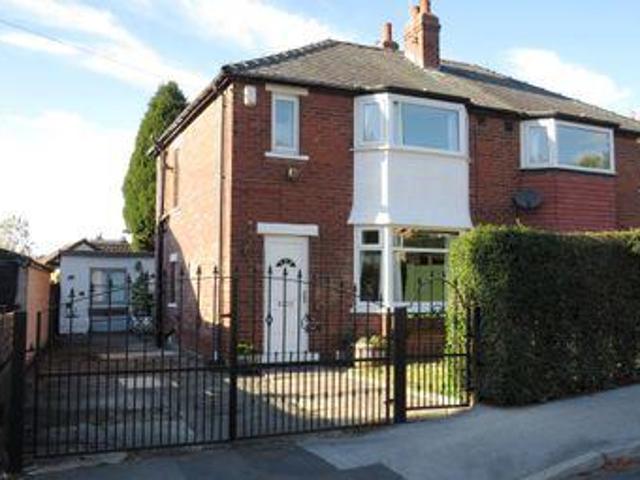 3 Bedrooms Semi detached house for sale in Whitebridge Avenue, Leeds LS9
