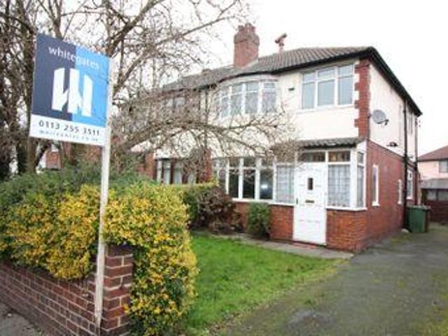 3 Bedrooms Semi detached house for sale in Whitecote Hill, Leeds, West Yorkshire LS13
