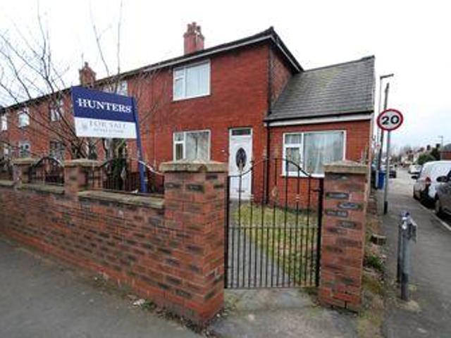3 Bedrooms Semi detached house for sale in Wigan Road, Leigh WN7
