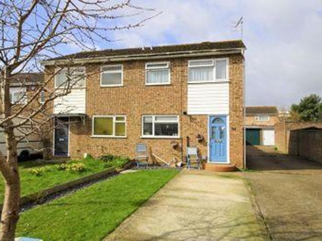 3 Bedrooms Semi detached house for sale in Willow Crescent, Worthing BN13