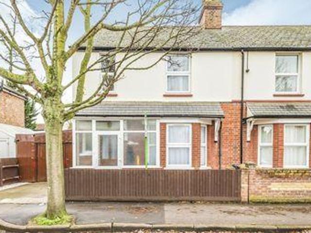 3 Bedrooms Semi detached house for sale in Willow Road, Bedford MK42