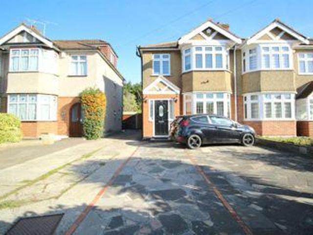 3 Bedrooms Semi detached house for sale in Willow Road, Enfield EN1