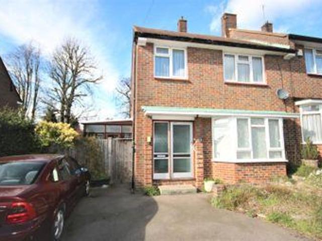 3 Bedrooms Semi detached house for sale in Wilton Road, Cockfosters, Barnet EN4