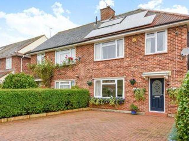 3 Bedrooms Semi detached house for sale in Windsor, Berkshire SL4
