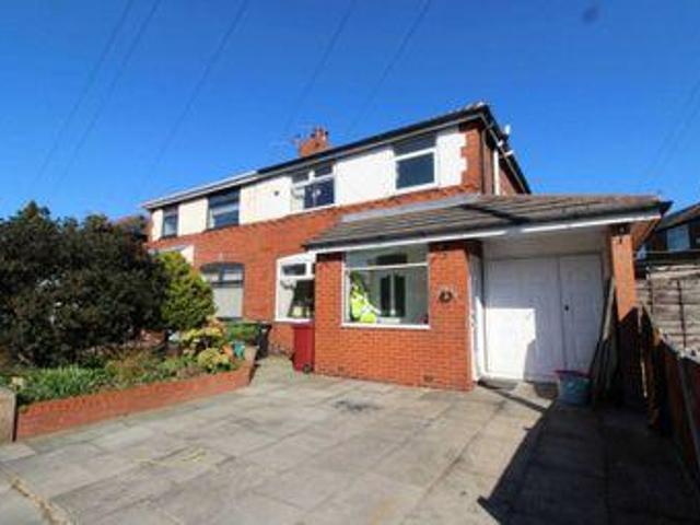 3 Bedrooms Semi detached house for sale in Wyndham Avenue, Bolton BL3