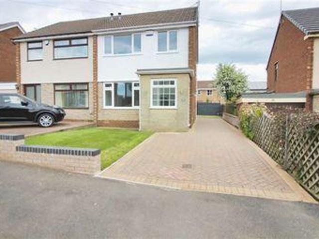 3 Bedrooms Semi detached house for sale in Toll Bar Road, Geadless, Sheffield S12