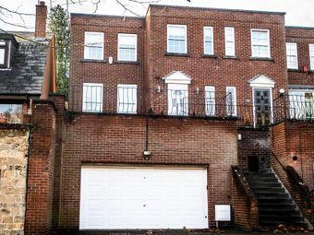 3 Bedrooms Semi detached house for sale in Tattershall Drive, The Park, Nottingham NG7