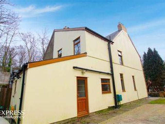 3 Bedrooms Semi detached house for sale in Taffs Well, Cardiff, Mid Glamorgan CF15