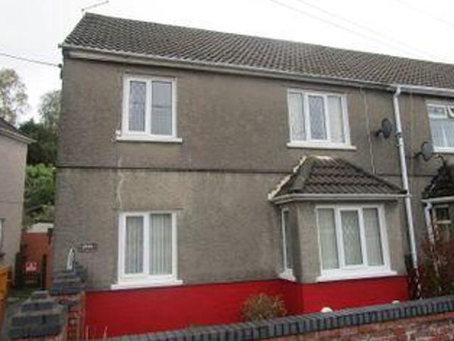 3 Bedrooms Semi detached house for sale in Tai Gwalia, Upper Cwmtwrch, Swansea, City And County Of Swansea. SA9
