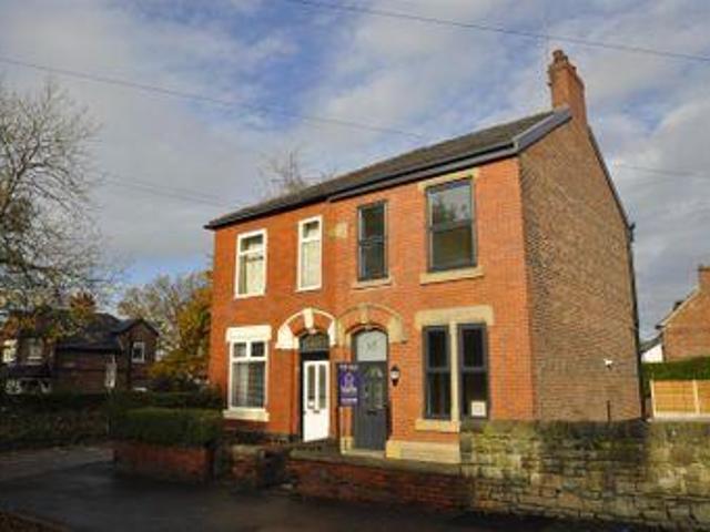 3 Bedrooms Semi detached house for sale in Talbot Road, Hyde SK14
