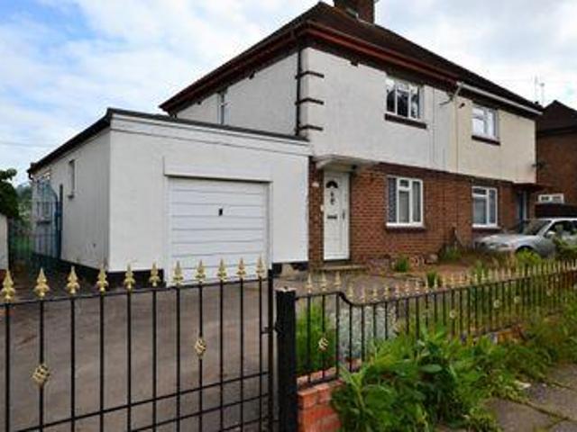 3 Bedrooms Semi detached house for sale in Tamar Road, Whaddon, Cheltenham, Gloucestershire GL52