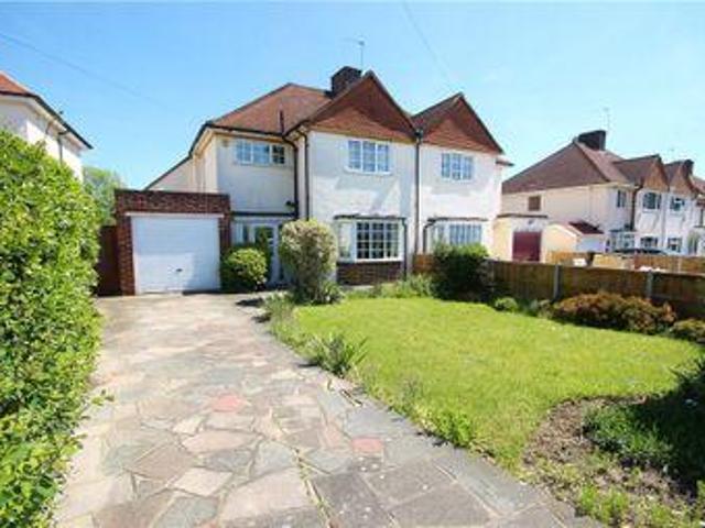 3 Bedrooms Semi detached house for sale in Tennison Road, London SE25
