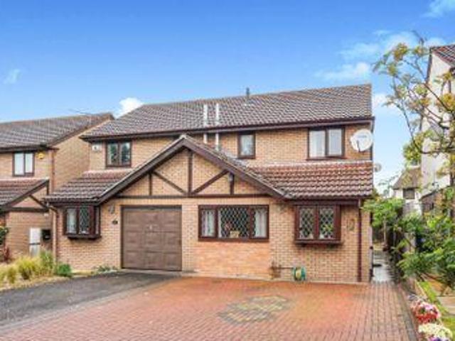 3 Bedrooms Semi detached house for sale in Thurstons Barton, Whitehall BS5
