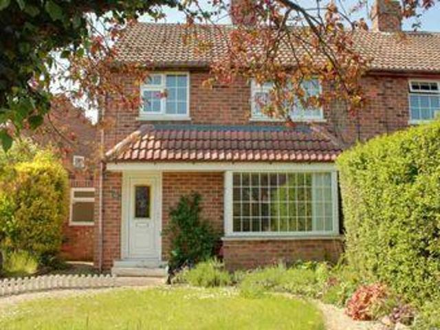3 Bedrooms Semi detached house for sale in The Oval, Brough HU15