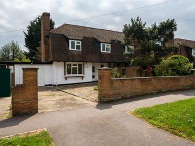 3 Bedrooms Semi detached house for sale in The Avenue, Flitwick, Bedford MK45
