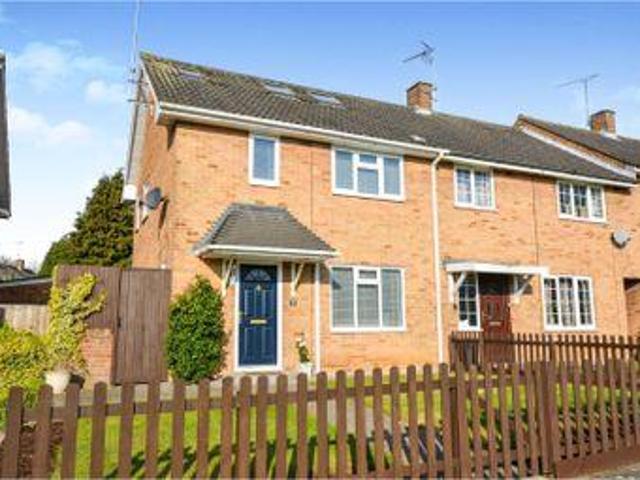 3 Bedrooms Semi detached house for sale in The Broad Walk North, Brentwood CM13