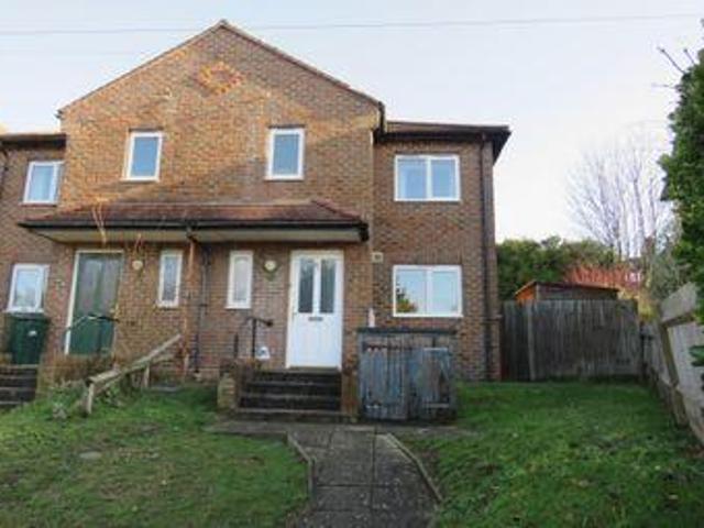 3 Bedrooms Semi detached house for sale in The Crescent, Brighton BN2