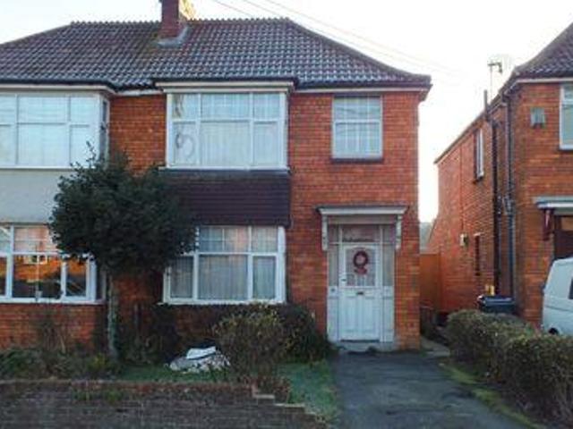 3 Bedrooms Semi detached house for sale in The Down, Trowbridge, Wiltshire. BA14