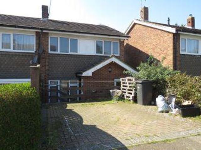 3 Bedrooms Semi detached house for sale in The Fairway, St. Leonards On Sea TN38