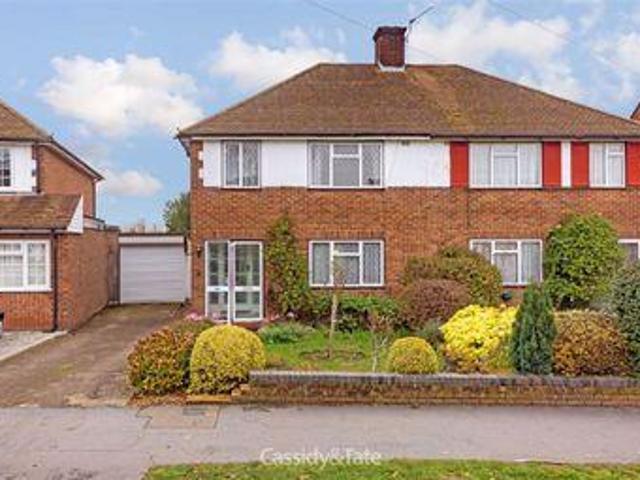 3 Bedrooms Semi detached house for sale in The Ridgeway, St Albans, Herts AL4