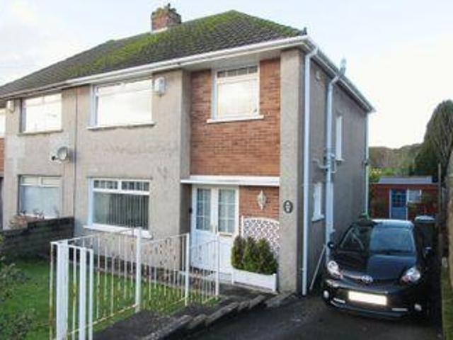3 Bedrooms Semi detached house for sale in The Sanctuary, Cardiff CF5