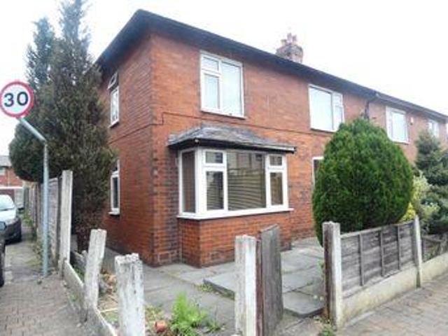 3 Bedrooms Semi detached house for sale in Thicketford Road, Bolton BL2
