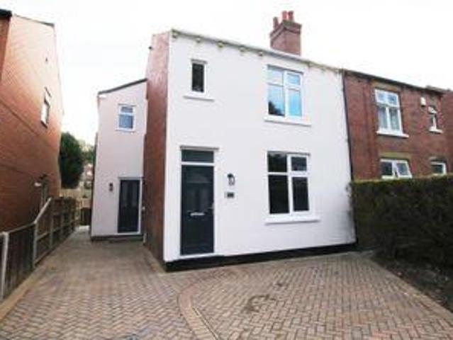 3 Bedrooms Semi detached house for sale in Thornes Road, Thornes, Wakefield WF2