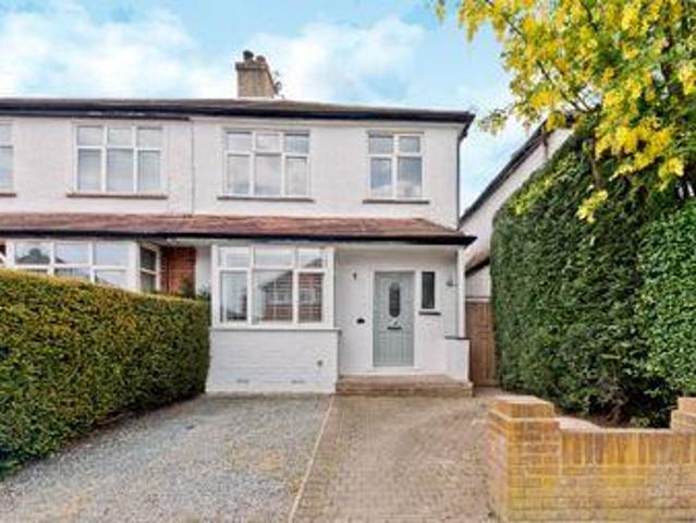 3 Bedrooms Semi detached house for sale in Thornhill Avenue, Tolworth, Surbiton KT6