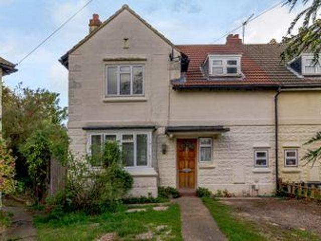 3 Bedrooms Semi detached house for sale in Trustons Gardens, Hornchurch RM11