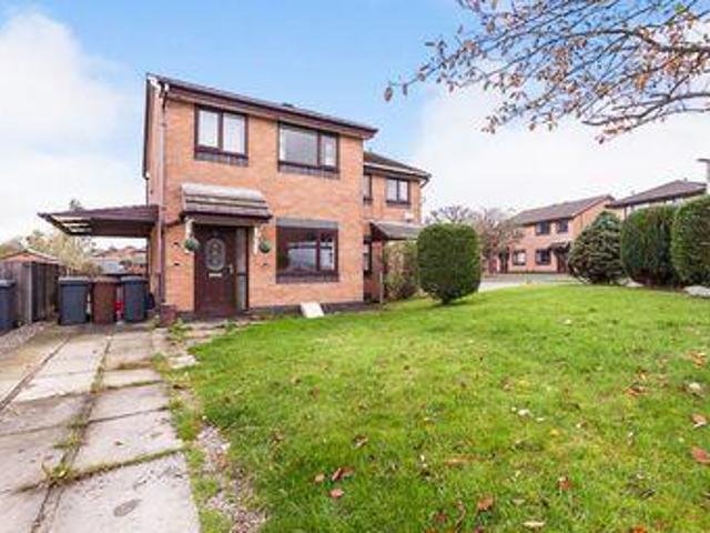 3 Bedrooms Semi detached house for sale in Tresco Close, Blackburn BB2
