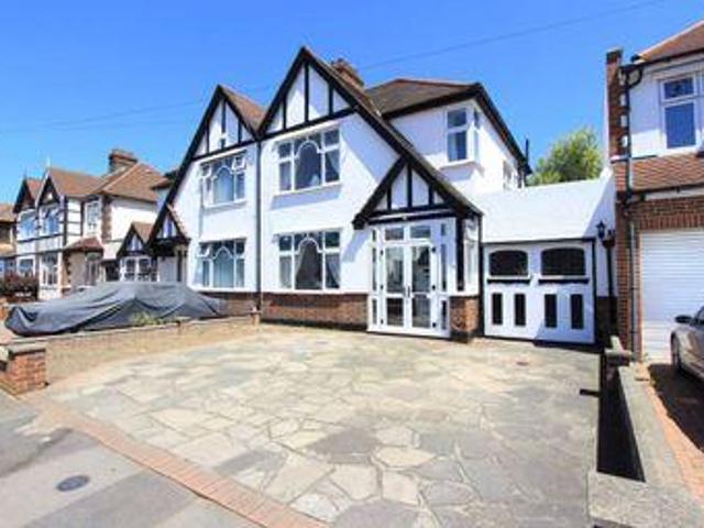 3 Bedrooms Semi detached house for sale in Tresco Gardens, Seven Kings, Essex IG3