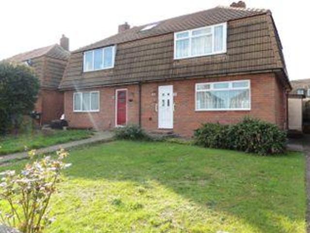 3 Bedrooms Semi detached house for sale in Trevale Road, Rochester ME1