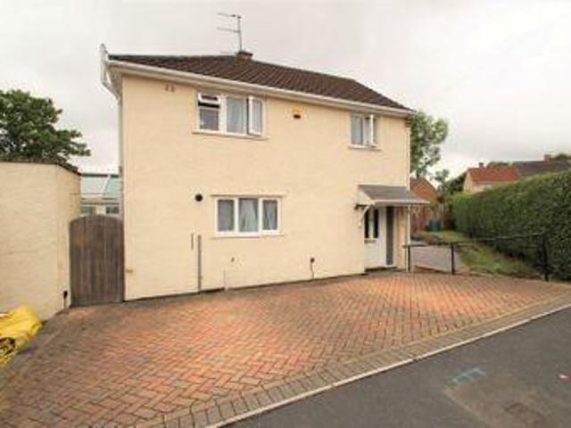 3 Bedrooms Semi detached house for sale in Tudor Road, Hanham, Bristol BS15