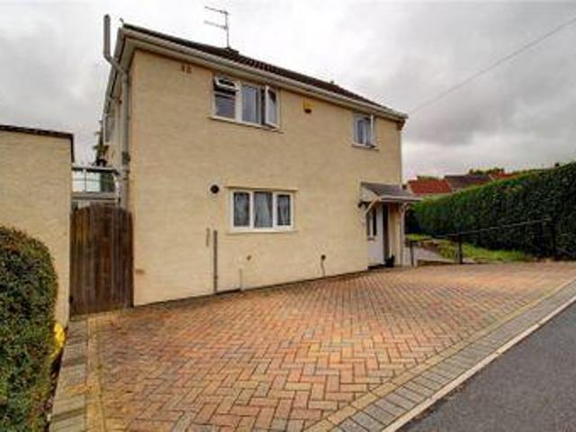 3 Bedrooms Semi detached house for sale in Tudor Road, Hanham, Bristol BS15