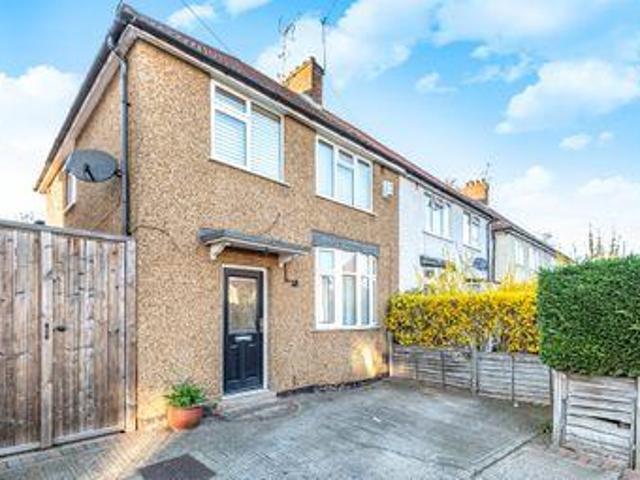 3 Bedrooms Semi detached house for sale in Tudor Road, Hayes UB3