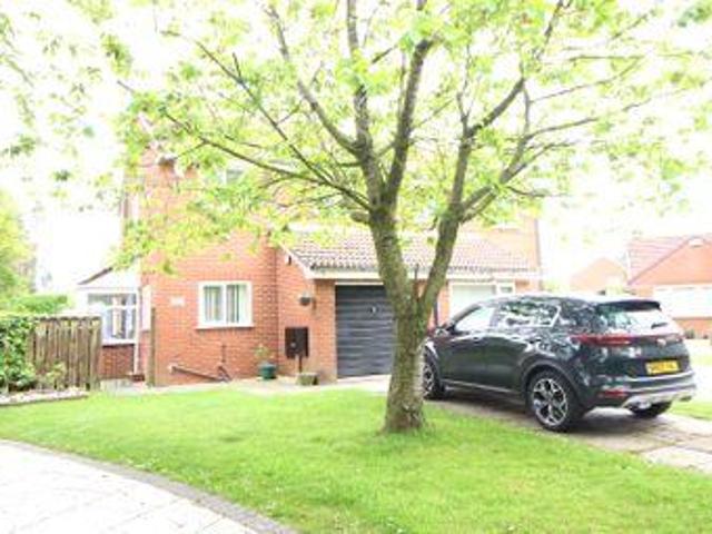 3 Bedrooms Semi detached house for sale in Turnstone Close, Liverpool, Merseyside L12