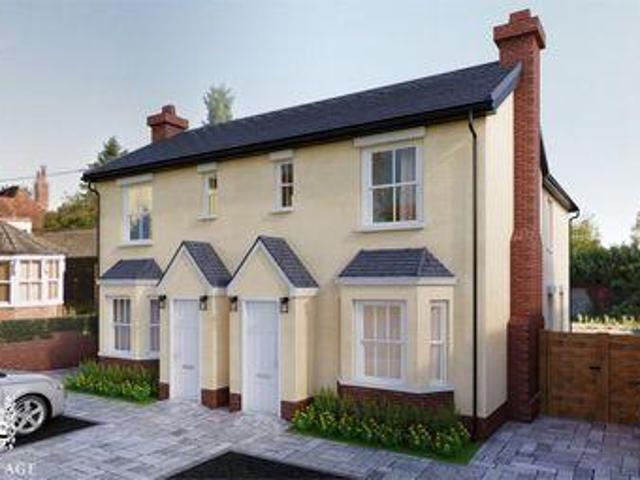 3 Bedrooms Semi detached house for sale in Upper Holt Street, Earls Colne, Essex CO6
